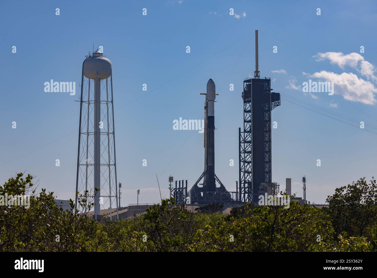 Kennedy Space Center, USA. 26th Feb, 2025. During remote camera setup pad photos of NASA SpaceX ...