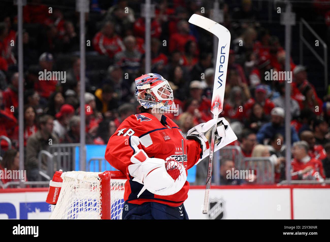 Washington Capitals goaltender Logan Thompson (48) in action during the ...