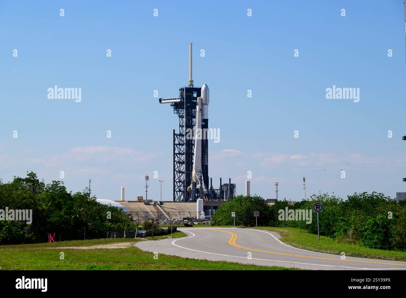 Merritt Island, Florida, USA. 26th Feb, 2025. A SpaceX Falcon 9 rocket ...