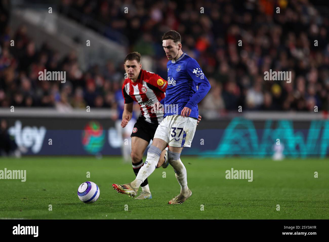 26th February 2025; Gtech Community Stadium, Brentford, London, England ...