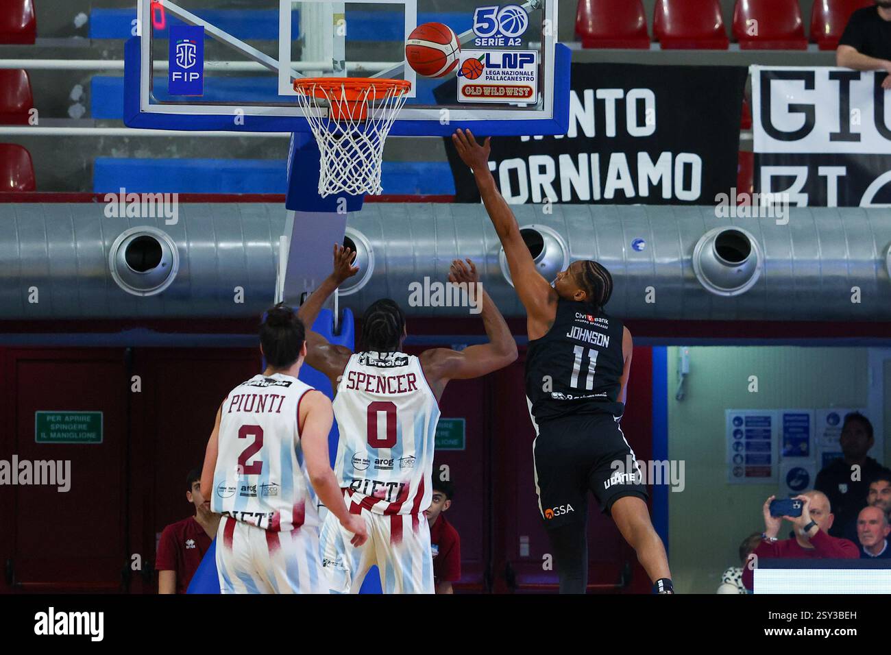 Xavier Johnson - Apu Old Wild West Udine during Real Sebastiani Rieti ...