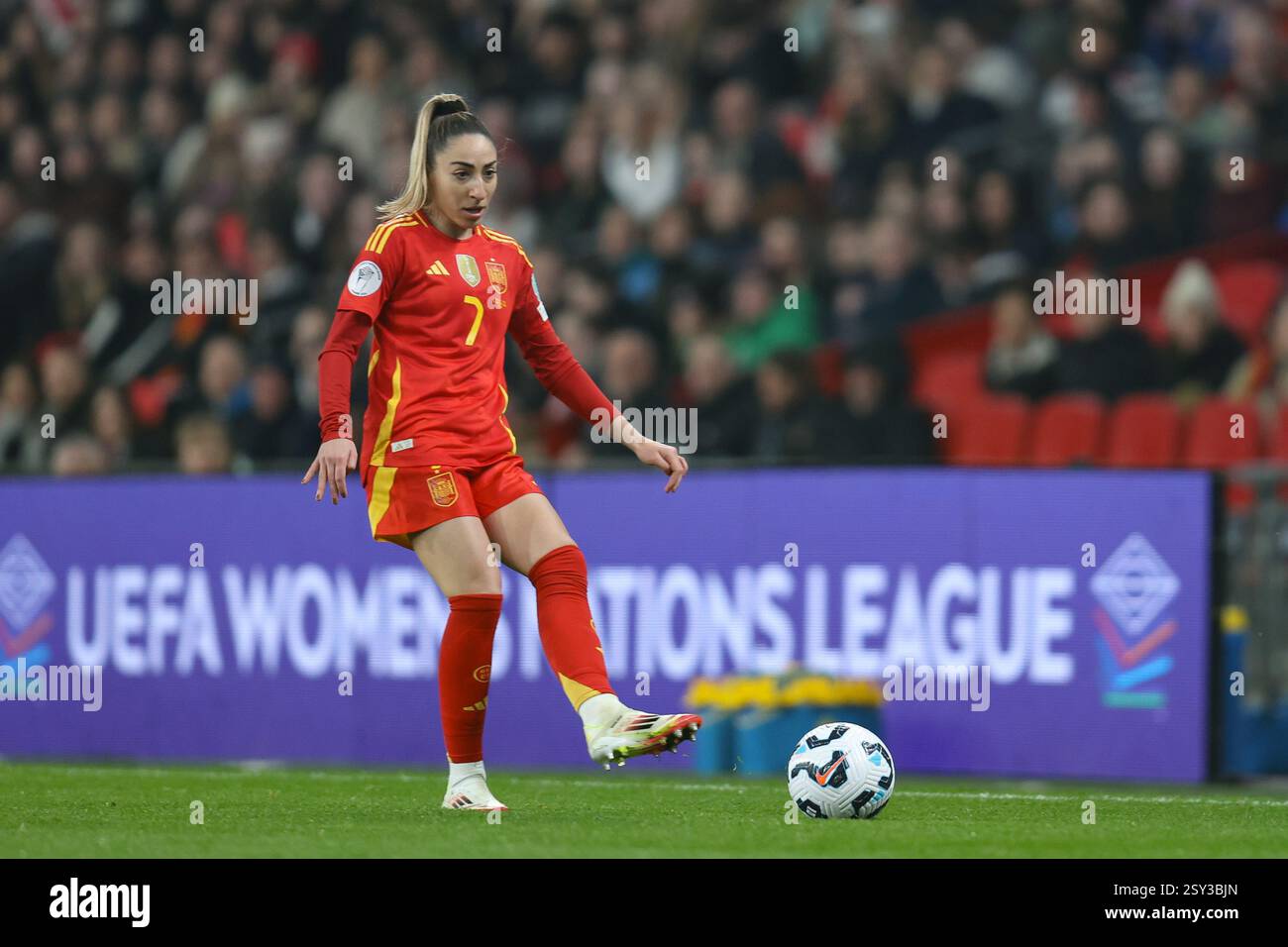 London England, February 26th 2025: Olga Carmona of Spain during the ...