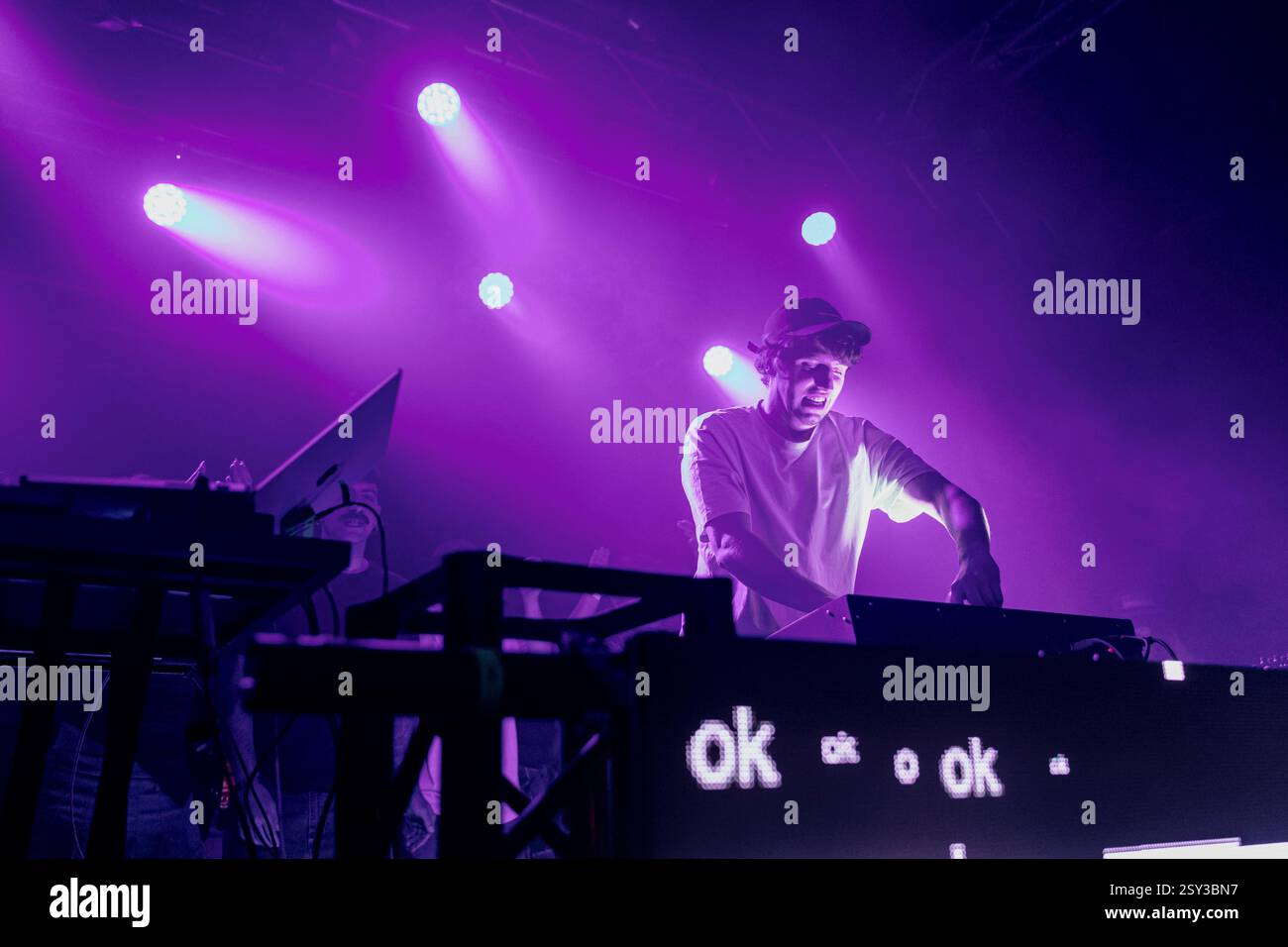 okgiorgio live concert at Magazzini Generali - Milan, 26 February 2025 ...