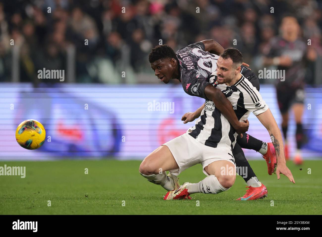 Turin, Italy. 26th Feb, 2025. Ismael Konate of Empoli FC clashes with ...