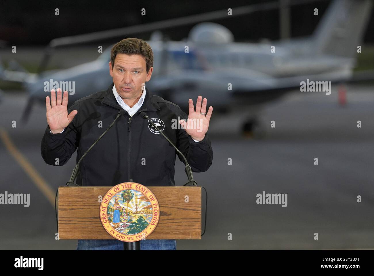 Florida Gov. Ron De Santis speaks during a press conference on ...