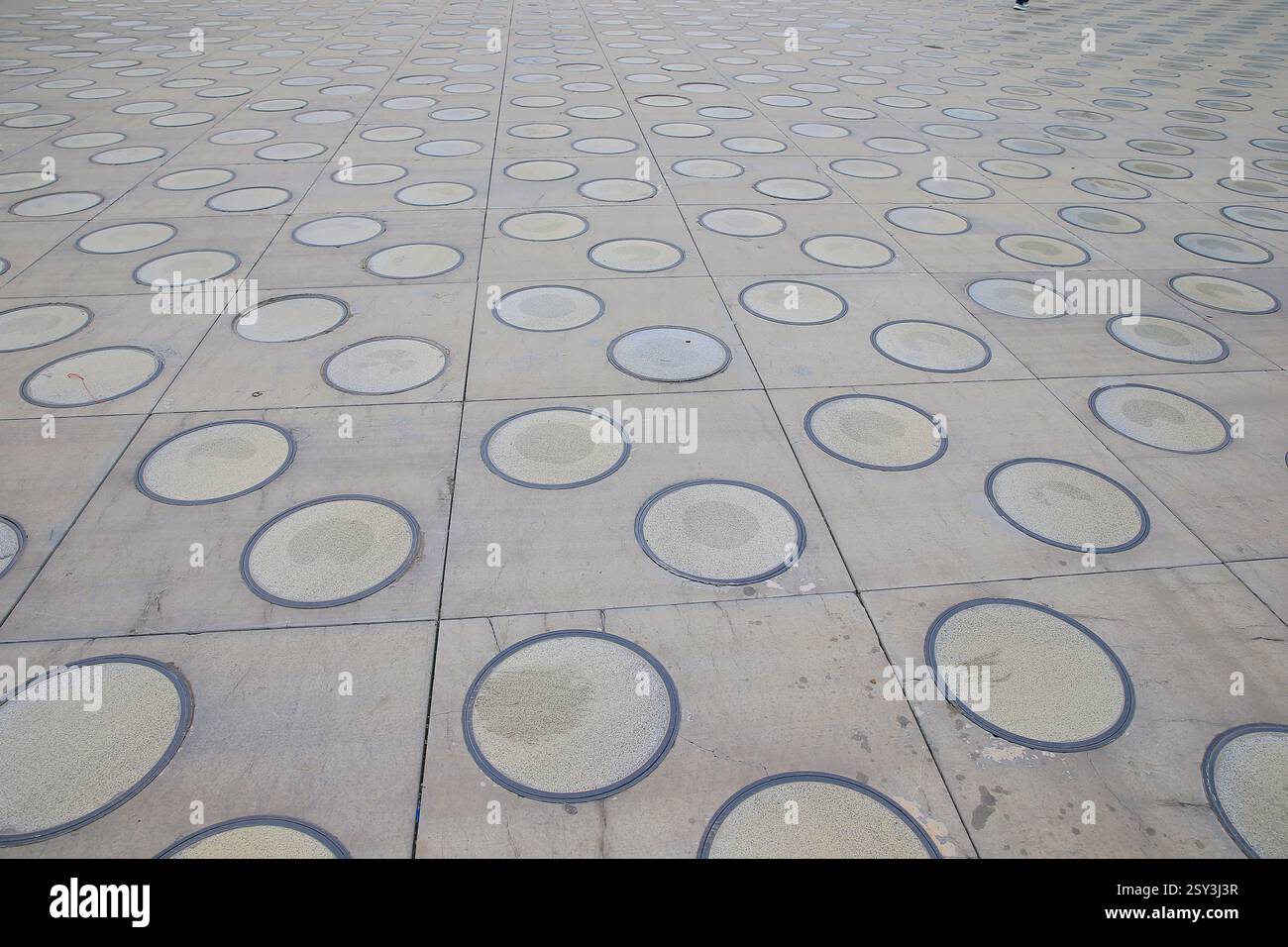 rough wet street pathway in grid pattern for design, top view. cobble ...