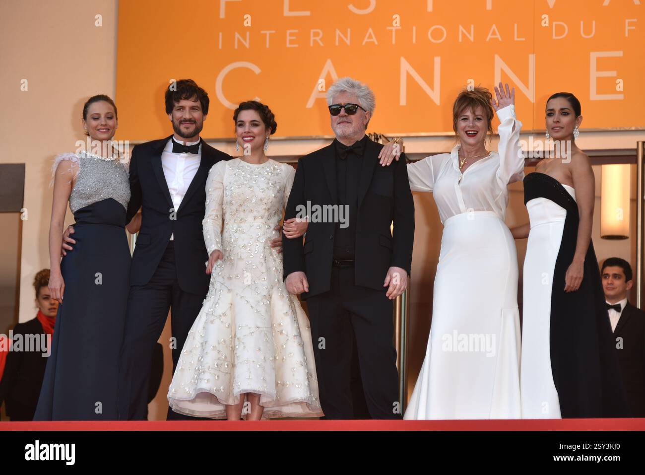 Actresses Inma Cuesta, Emma Suarez, Director Pedro Almodovar, actress ...