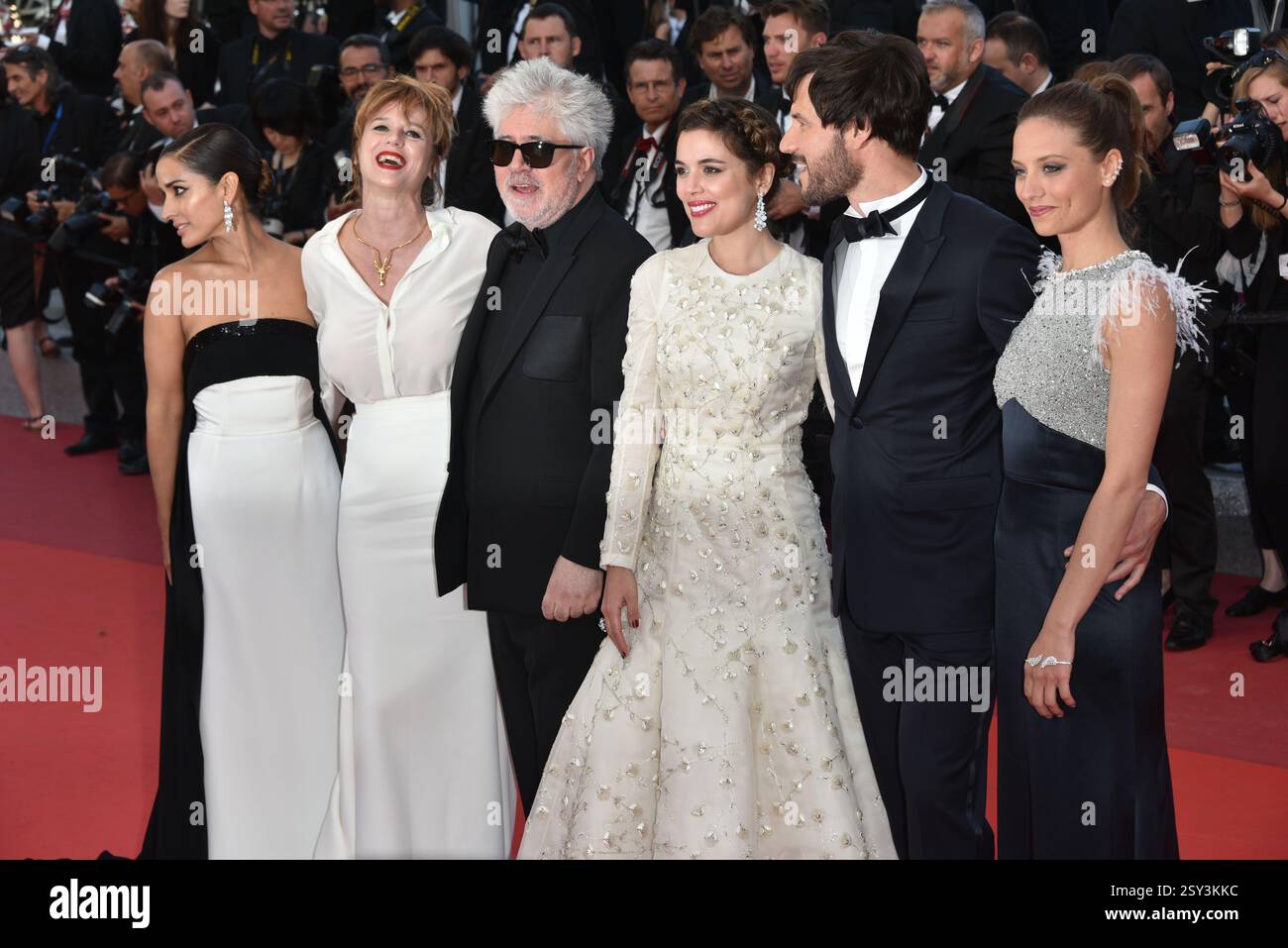 Actresses Inma Cuesta, Emma Suarez, Director Pedro Almodovar, actress ...