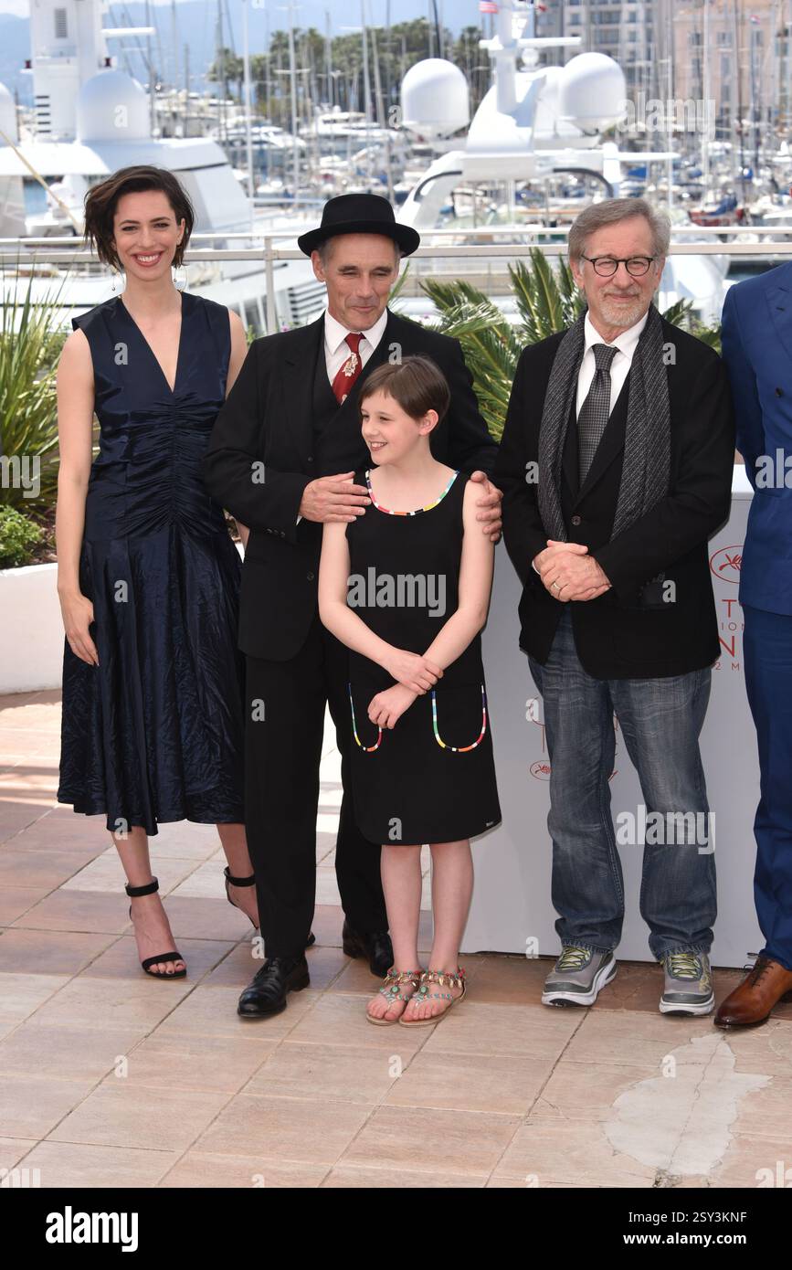 Rebecca Hall, Mark Rylance Ruby Barnhill, Steven Spielberg at 'The BFG ...