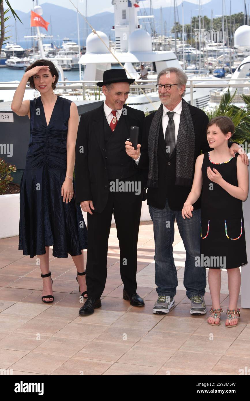 Rebecca Hall, Mark Rylance Ruby Barnhill, Steven Spielberg at 'The BFG ...