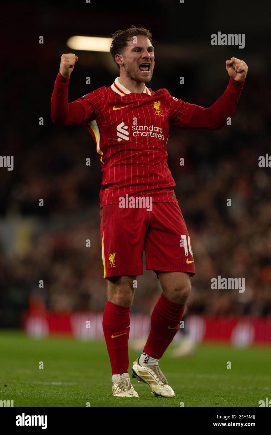 Liverpool's Virgil van Dijk during the Premier League match between ...