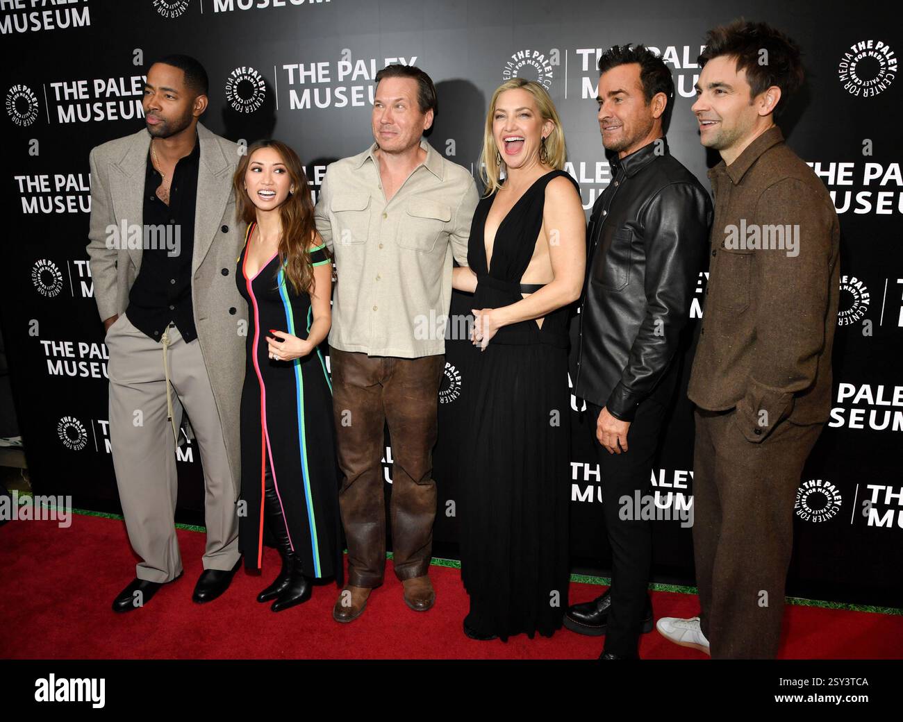 Jay Ellis, from left, Brenda Song, Scott MacArthur, Kate Hudson, Justin ...