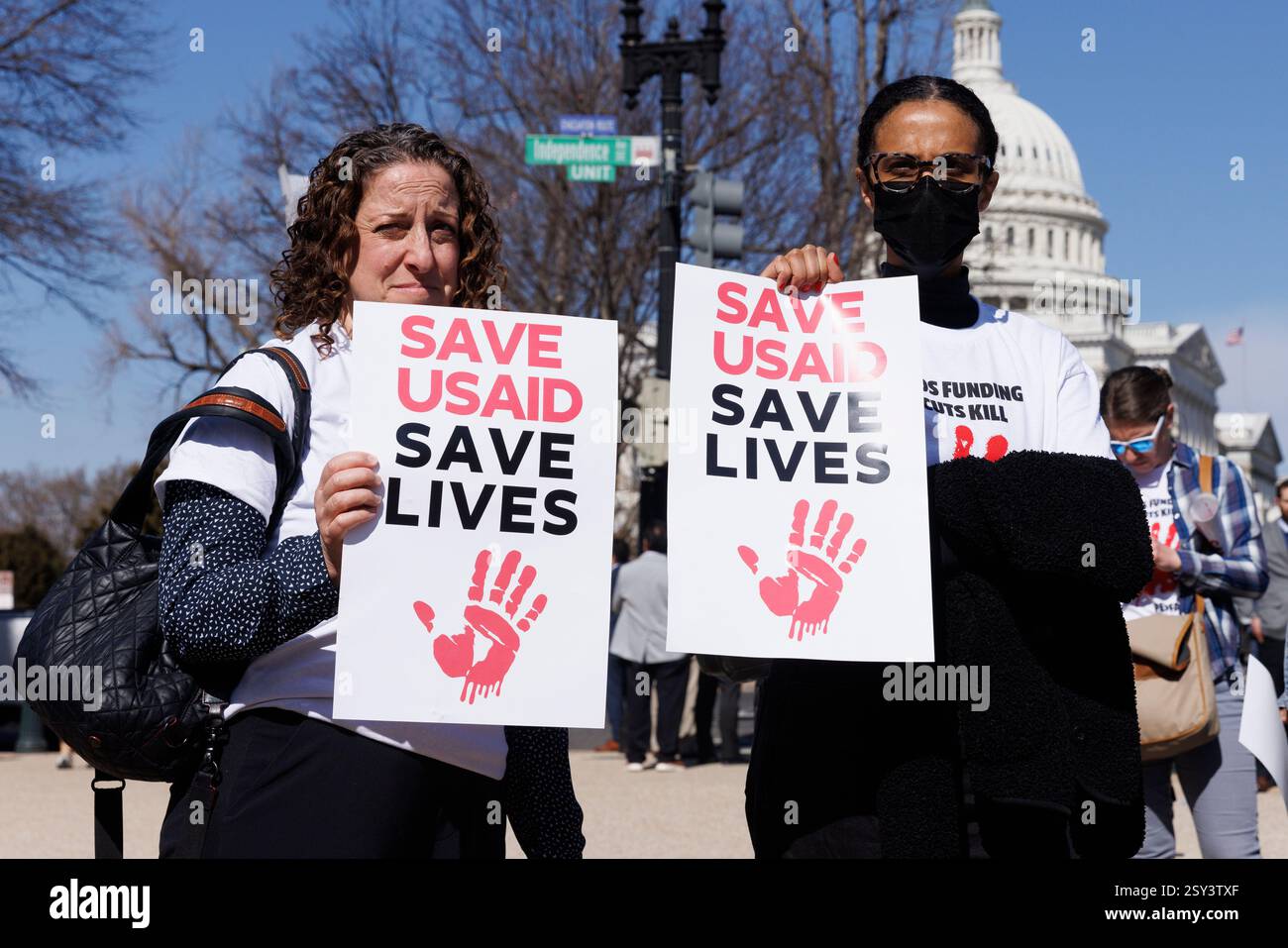 Protesters rally in support of the United States Agency for the United ...