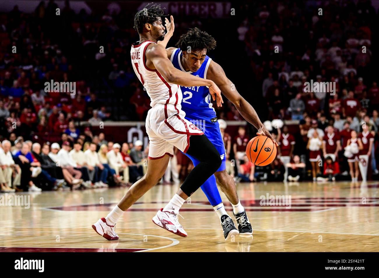 Kentucky guard Jaxson Robinson (2) drives against Oklahoma forward ...