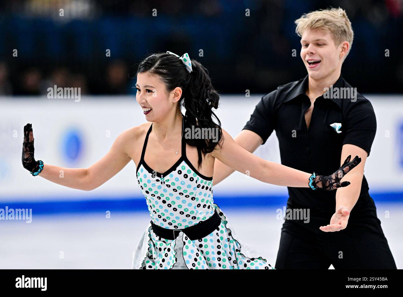 Charlotte CHUNG & Axel MACKENZIE (SWE), during Junior Ice Dance Rhythm ...