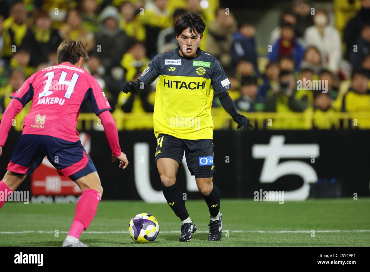 Chiba, Japan. 26th Feb, 2025. Tojiro Kubo (Reysol) Football/Soccer : 2025 J1 League match ...