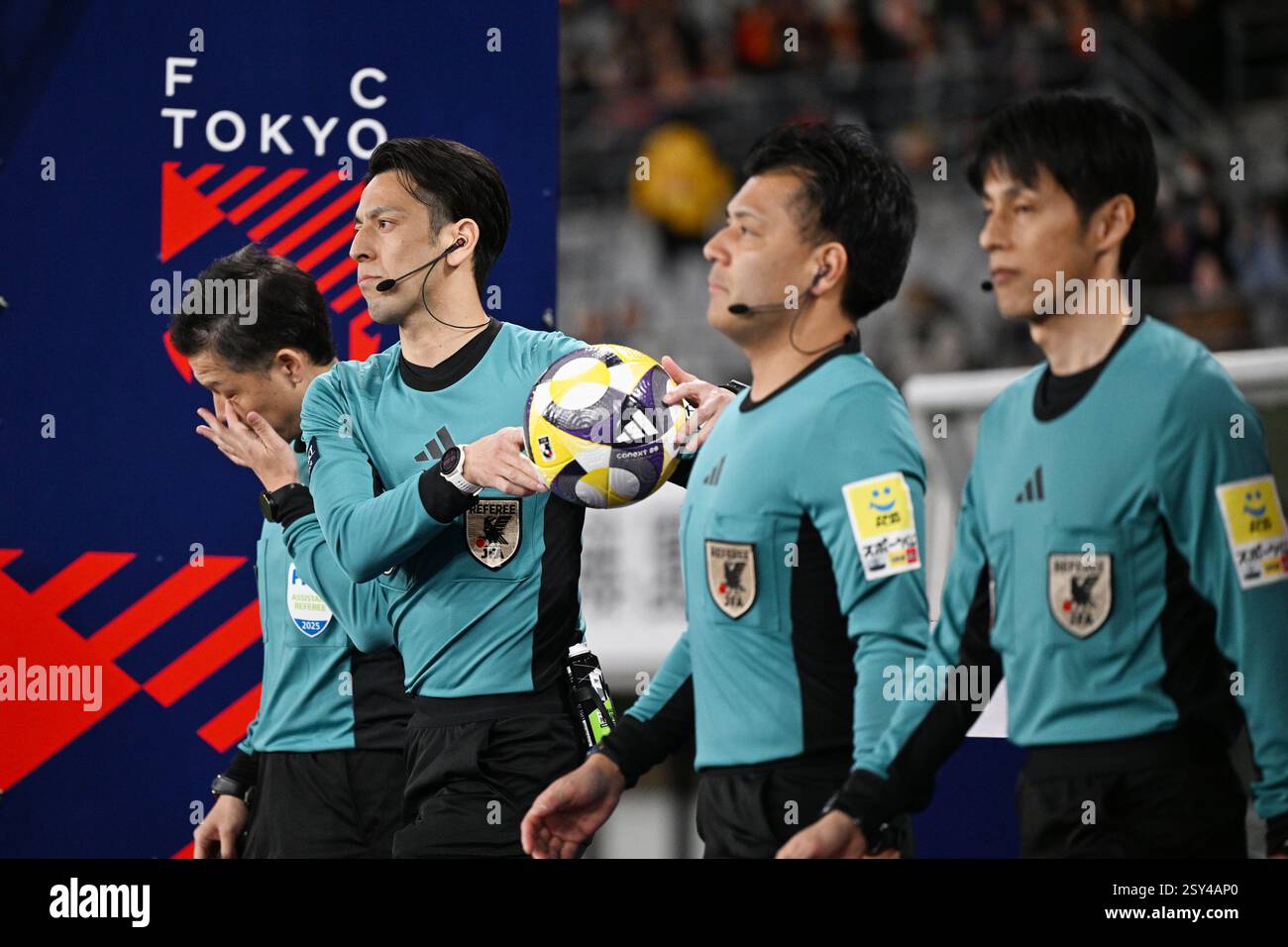 Ajinomoto Stadium, Tokyo, Japan. 26th Feb, 2025. Takafumi Mikuriya (Referee), FEBRUARY 26, 2025 ...