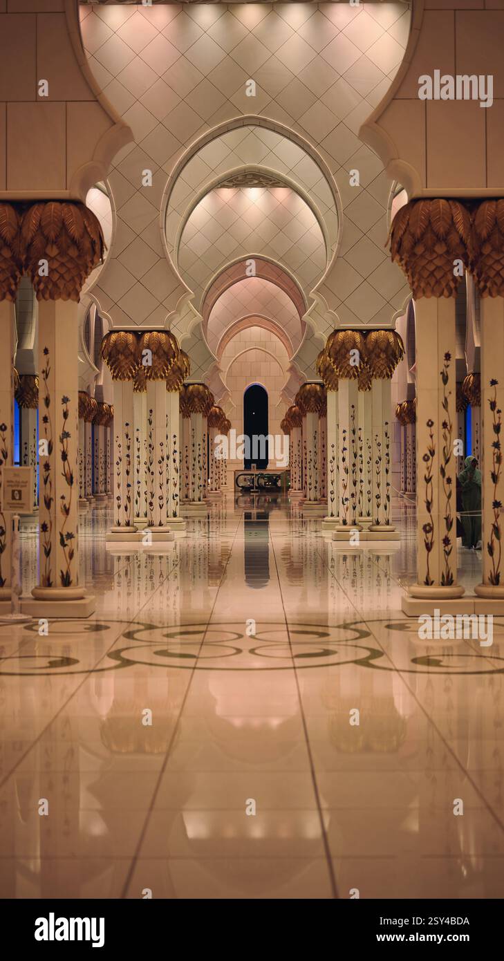 Elegant Islamic architecture featuring intricately designed columns and ...