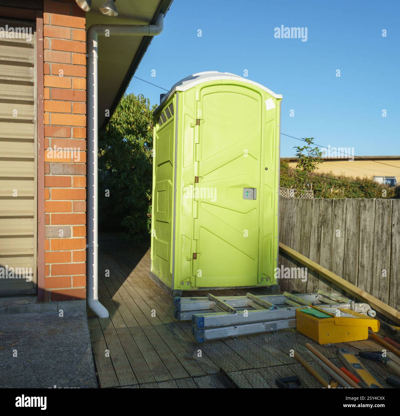 Portaloo house hi-res stock photography and images - Alamy