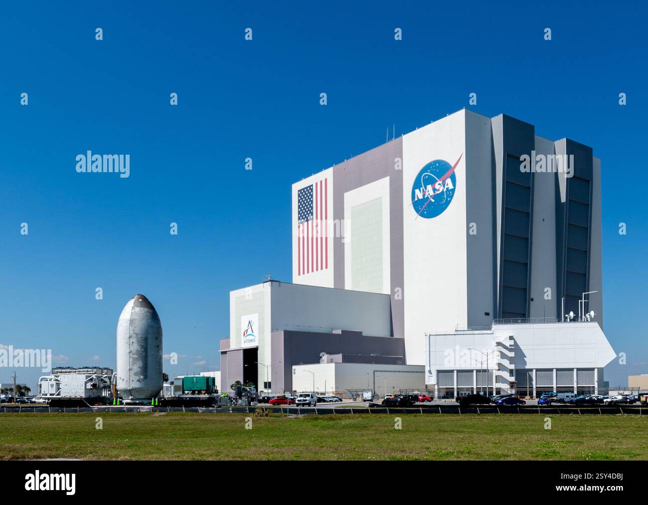 Kennedy Space Center, USA. 26th Feb, 2025. On February 26th 2025 SpaceX transported an ...
