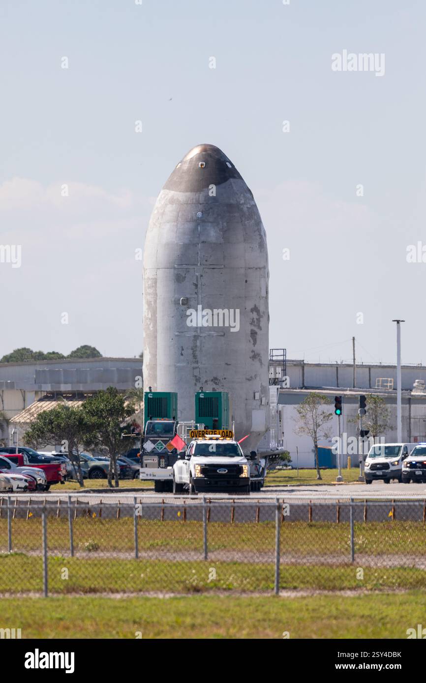 Kennedy Space Center, USA. 26th Feb, 2025. On February 26th 2025 SpaceX transported an ...