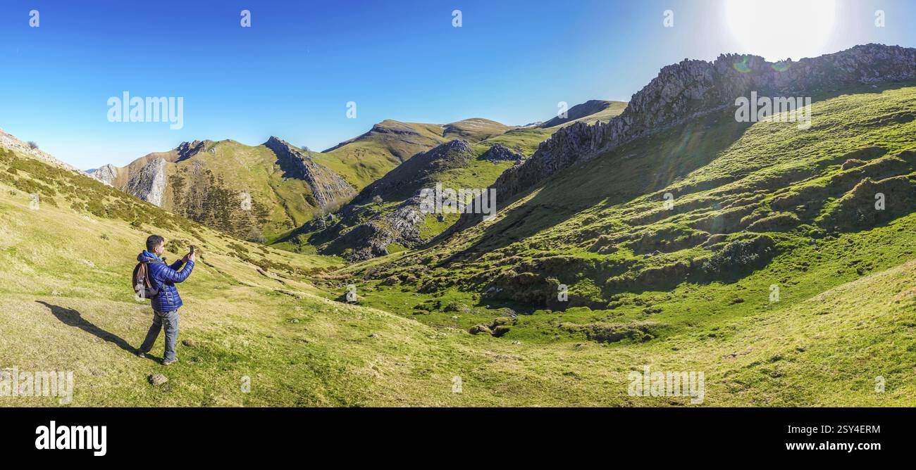 Trekker photographs the breathtaking landscape of mount txindoki in ...