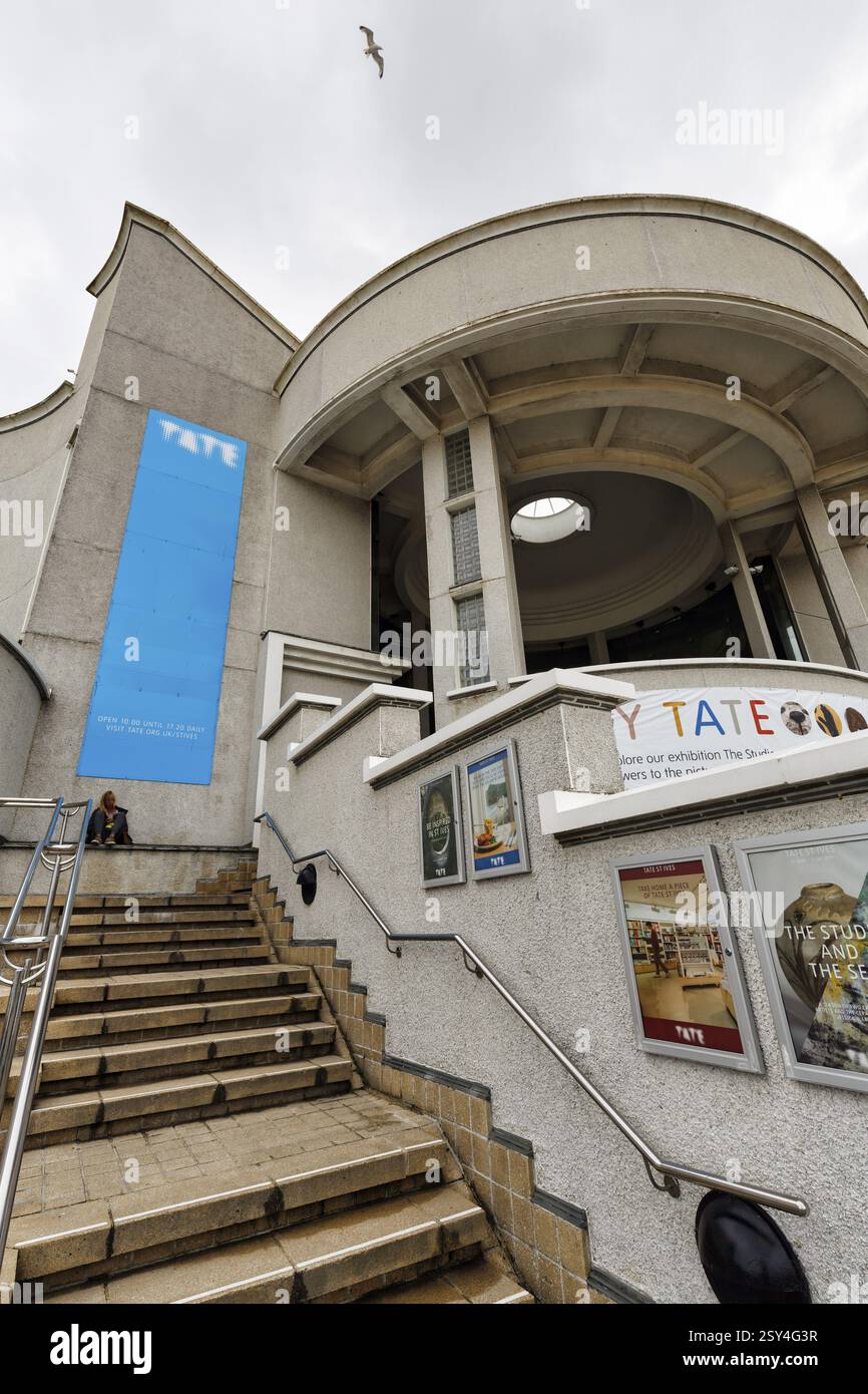 Tate St Ives Art Gallery, staircase, modern architecture, St Ives ...