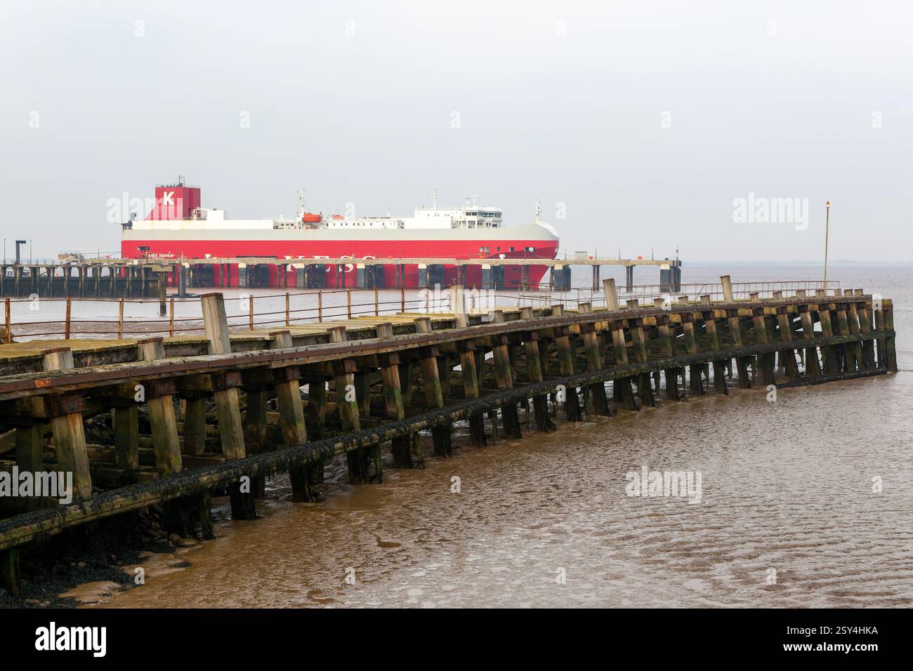 Thames Highway KESS vehicle carrier ship docked, River Humber, Port of ...