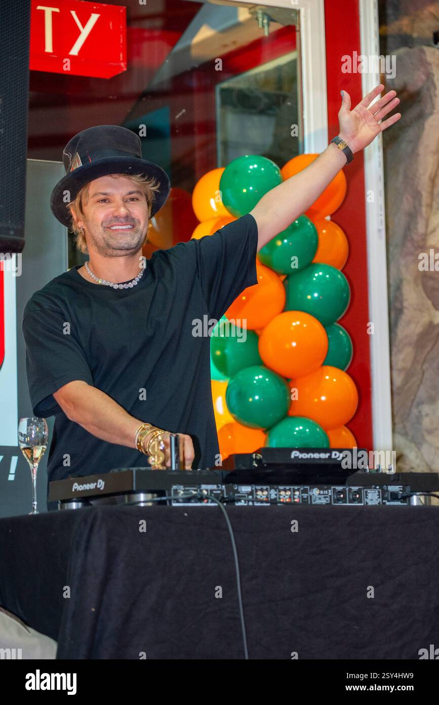 Vienna, Austria. 26th Feb, 2025. Alec Monopoly DJ Session and VIP ...