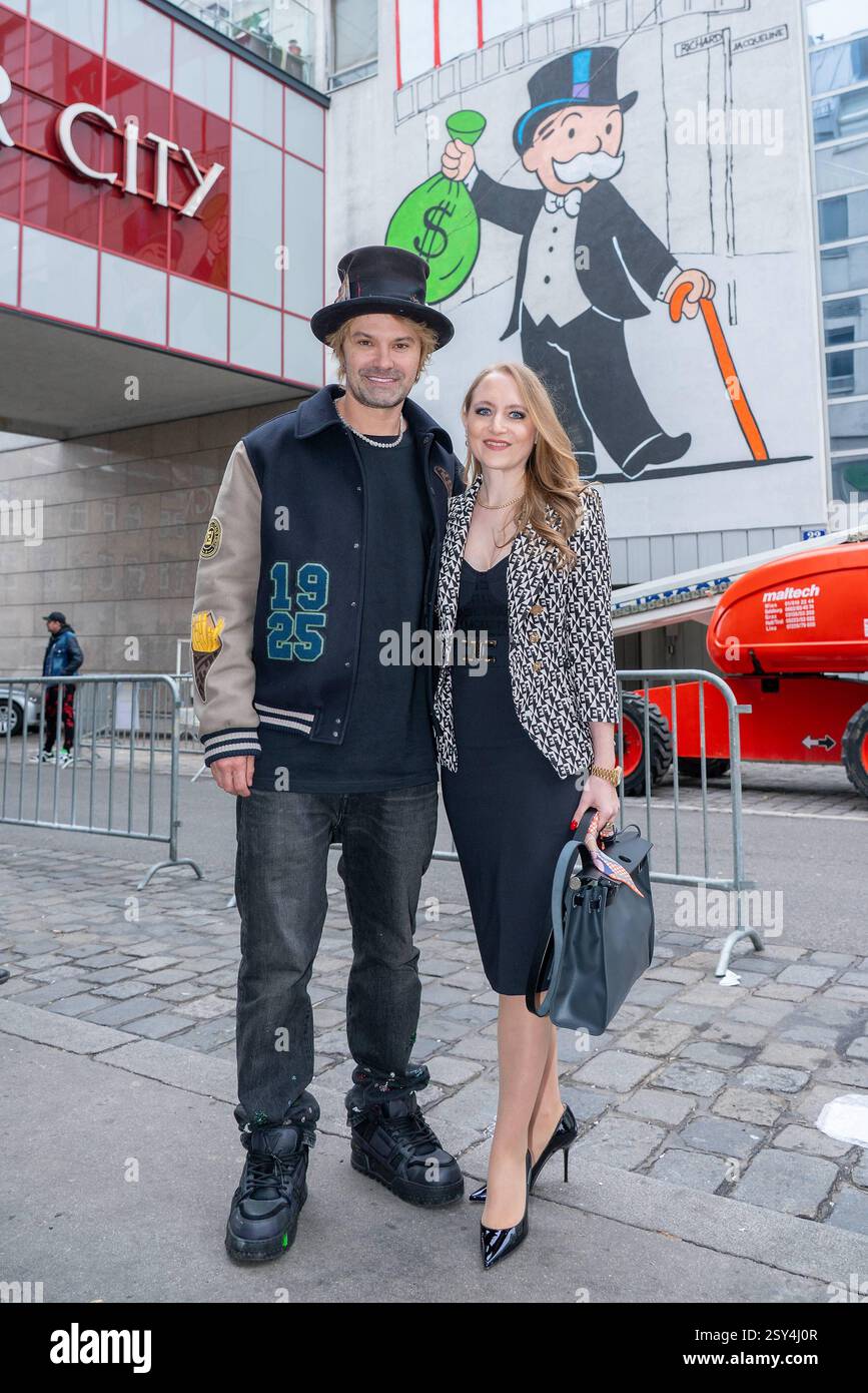 Vienna, Austria. 26th Feb, 2025. Opera Ball star guest Alex Monopoly ...