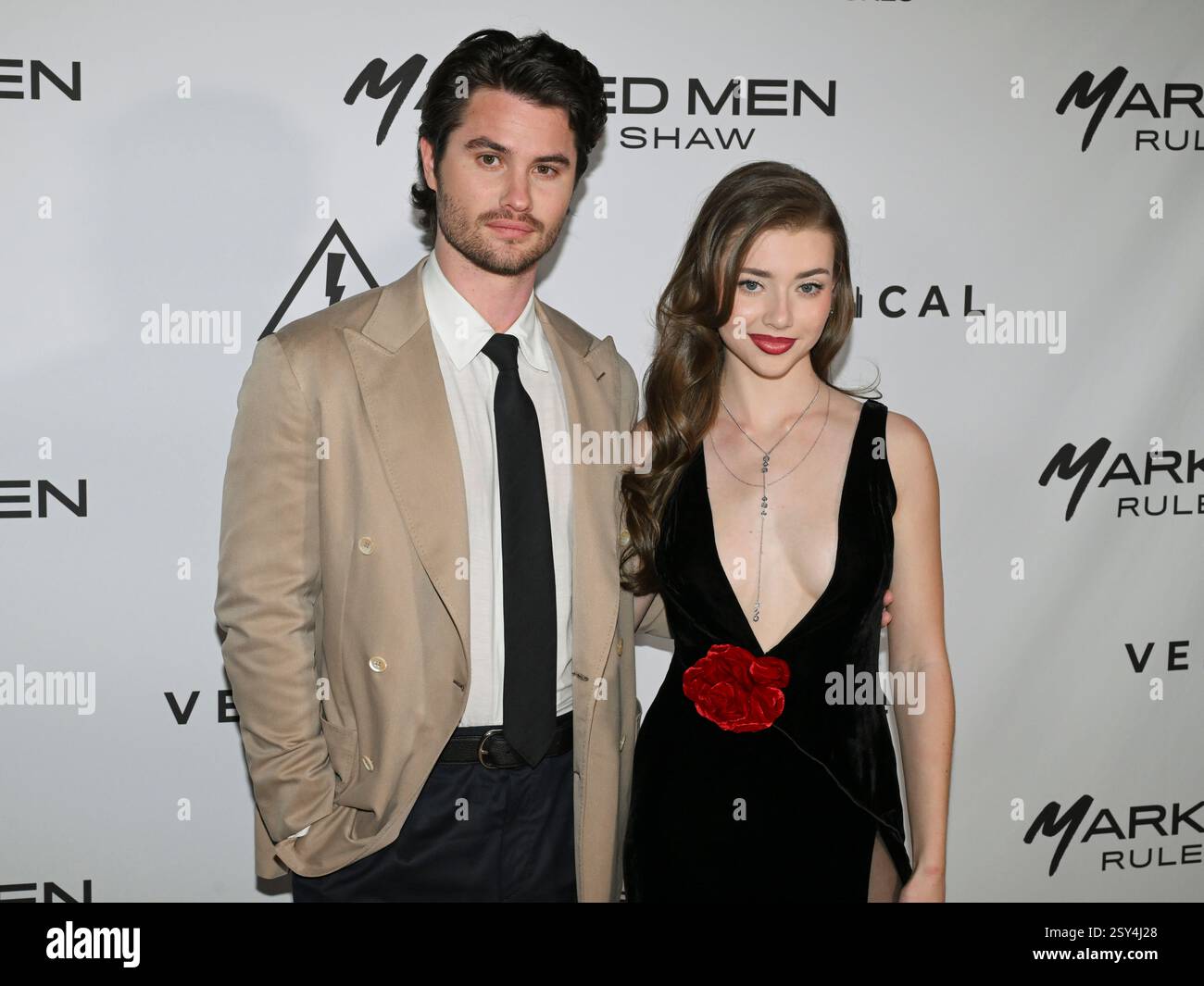 Beverly Hills, California, USA. 26th Feb, 2025. Chase Stokes and Sydney ...
