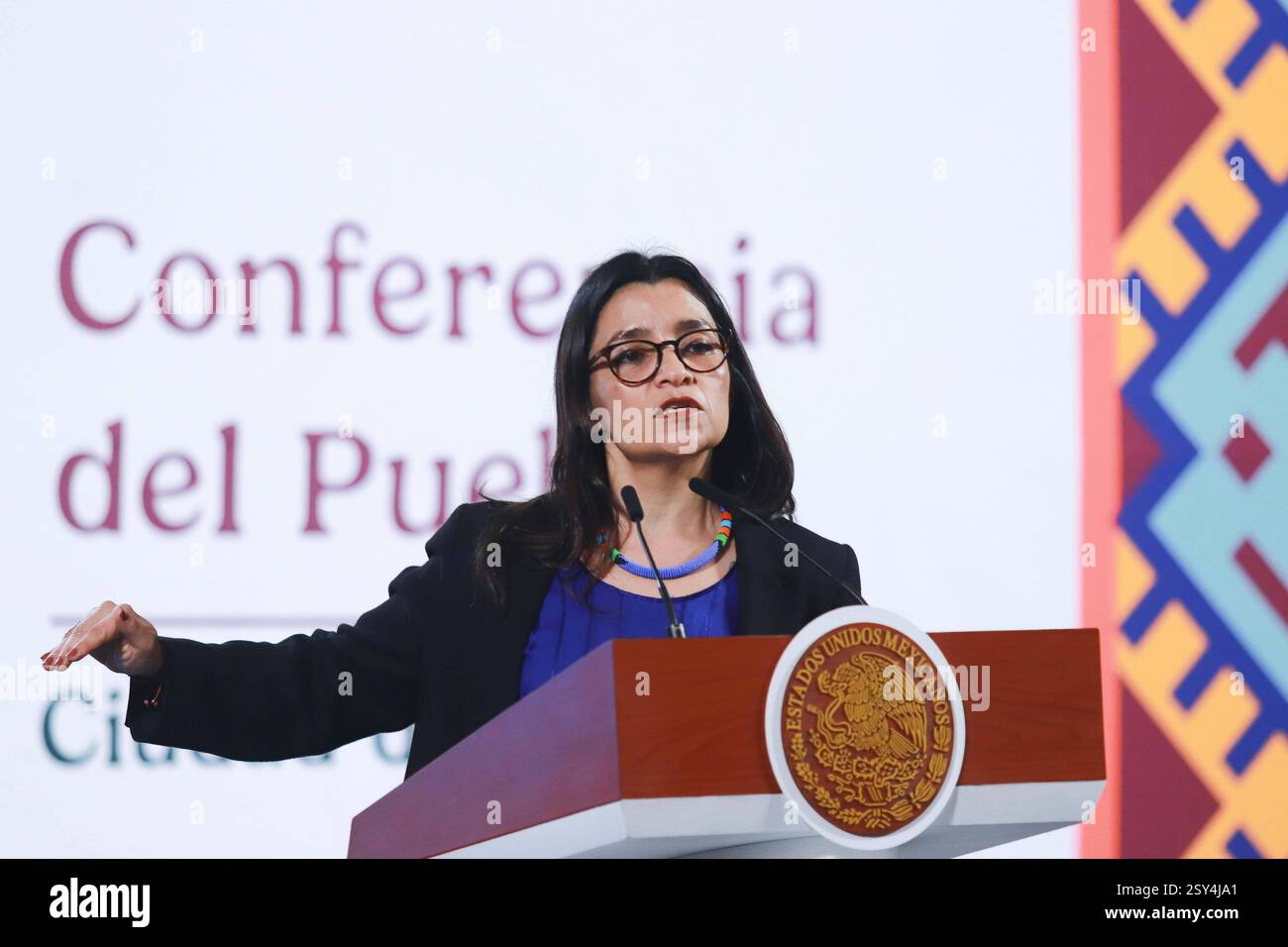 Mexicos President Claudia Sheinbaum Briefing Conference Violeta Vasquez ...
