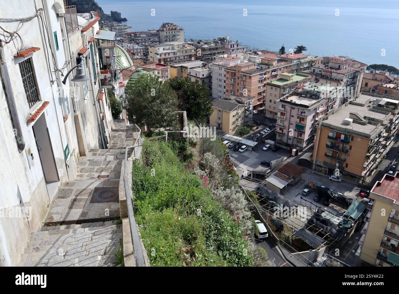 Maiori - Panorama da Via San Giuseppe Stock Photo - Alamy