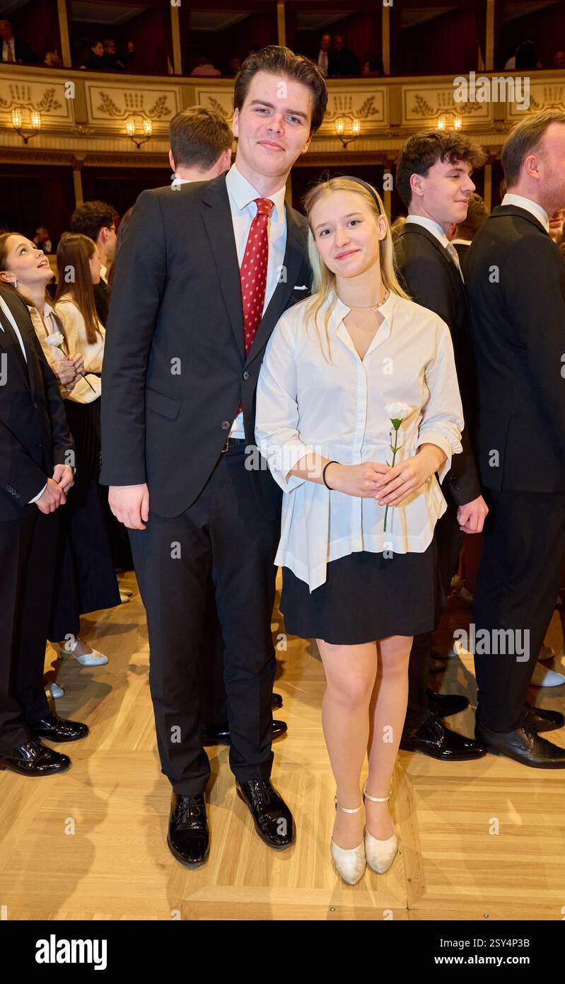 Vienna, Austria. 26th Feb, 2025. Rehearsal for the opening of the Opera ...