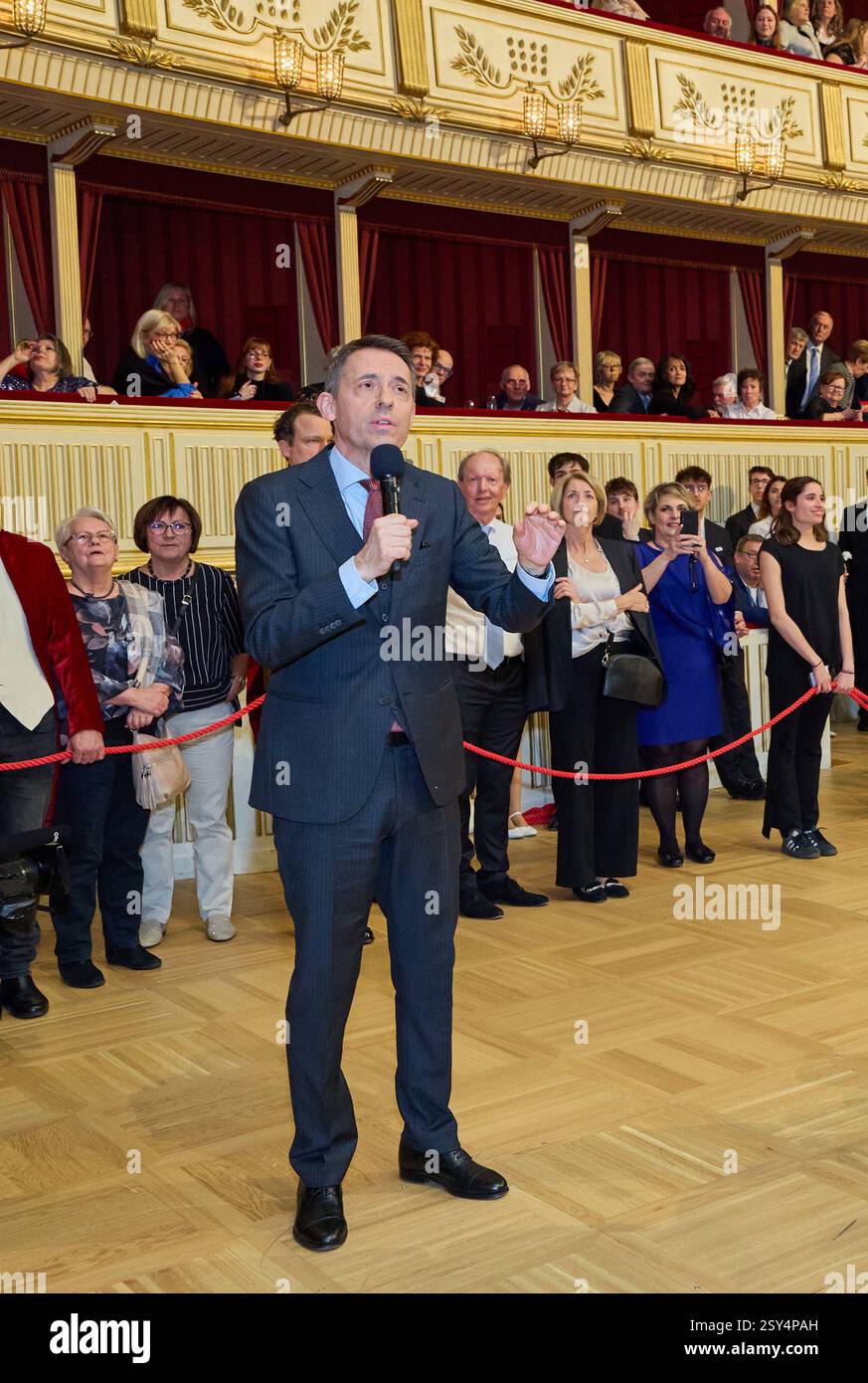 Vienna, Austria. 26th Feb, 2025. Rehearsal for the opening of the Opera ...