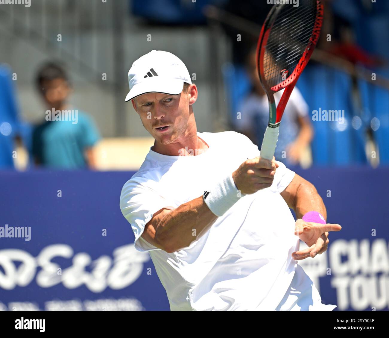 Bengaluru, India. 26th Feb, 2025. British Tennis player Billy Harris ...