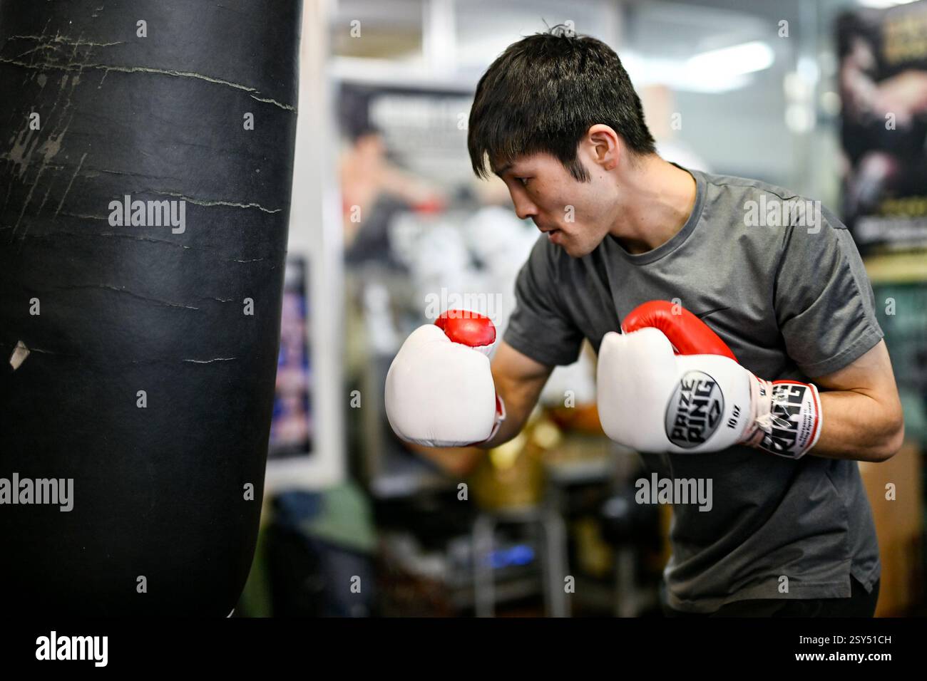 Seigo Yuri Akui, WBA flyweigh champion of Japan during a public workout ...