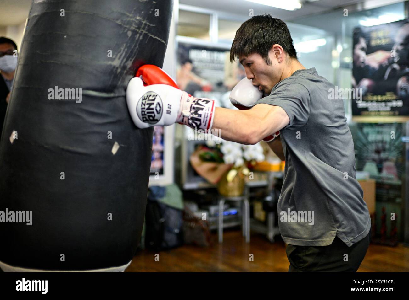 Seigo Yuri Akui, WBA flyweigh champion of Japan during a public workout ...