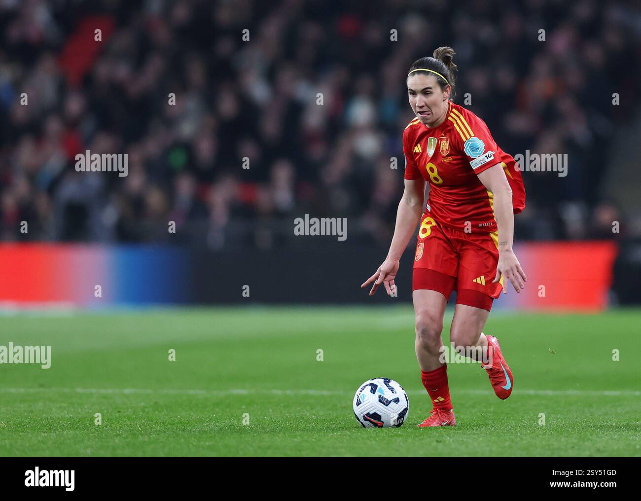 London, England, 26th February 2025. Mariona Caldentey of Spain during ...