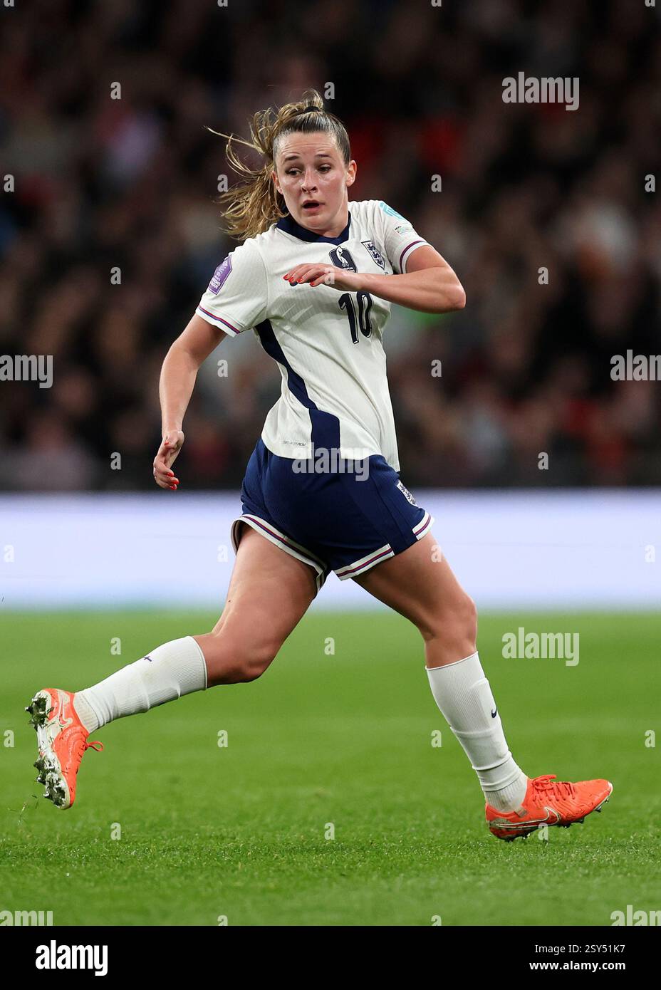 London, UK. 26th Feb, 2025. Ella Toone of England during the ...