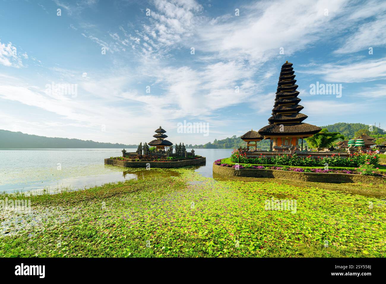 Awesome view of Pura Ulun Danu Beratan (Pura Bratan) in Bali, Indonesia ...