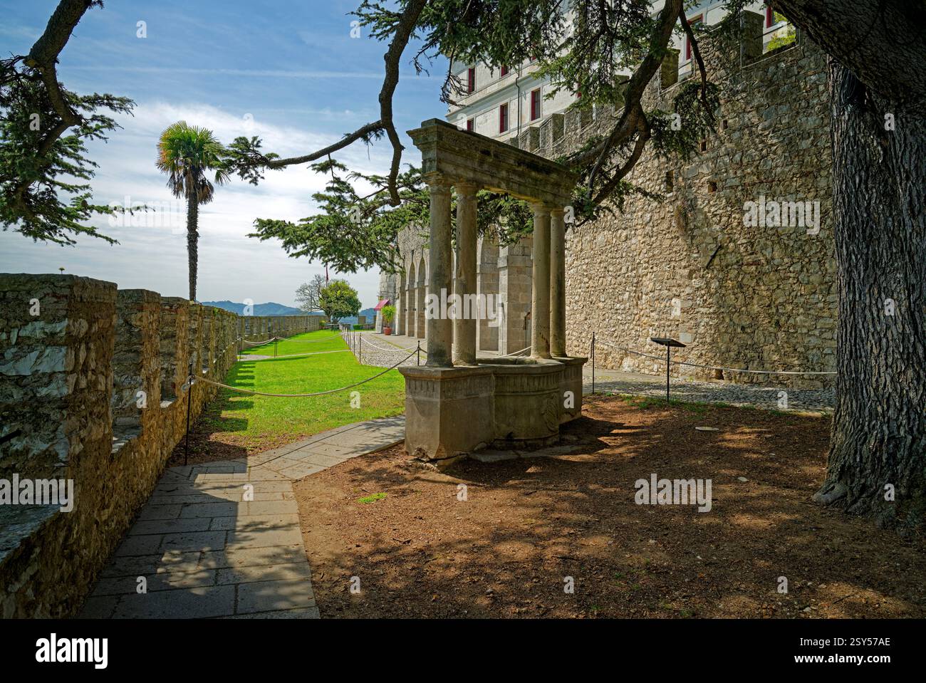 Castello Brandolini Colomban, Castello Brandolini Colomban Stock Photo ...