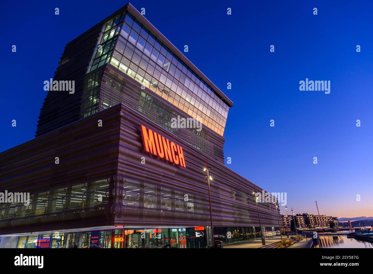 Exterior of the Munch Museum (Munchmuseet / Munch) at dusk in winter ...