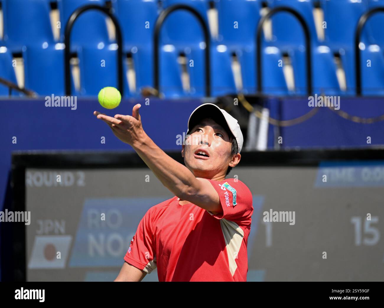 Bengaluru, India. 26th Feb, 2025. Australia’s James McCabe triumphed ...