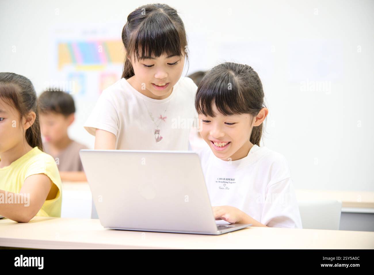 Kids classroom laptops hi-res stock photography and images - Alamy