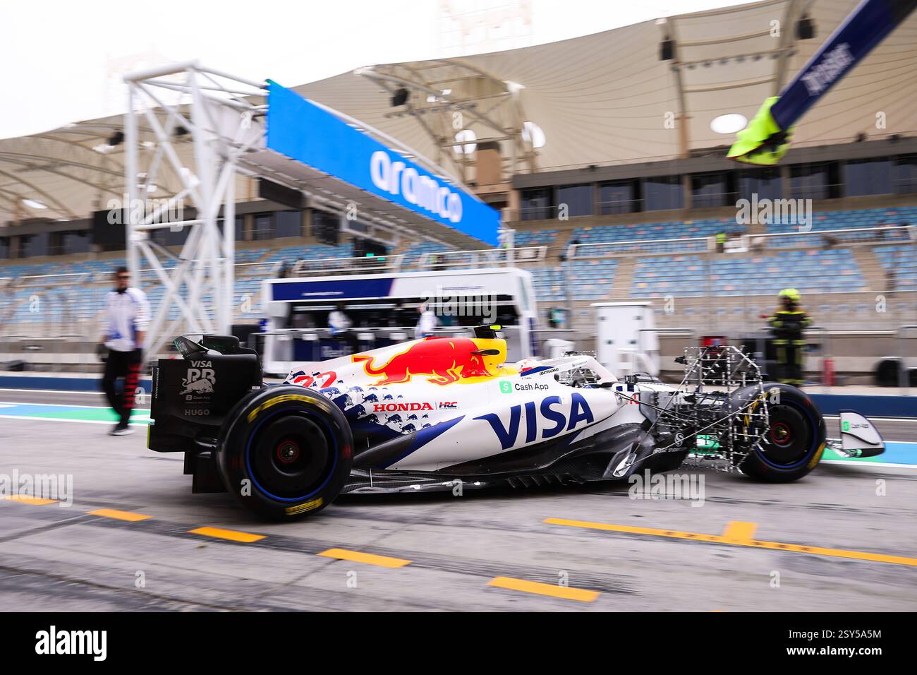 22 TSUNODA Yuki (jap), Visa Cash App RB F1 Team VCARB02 during the ...