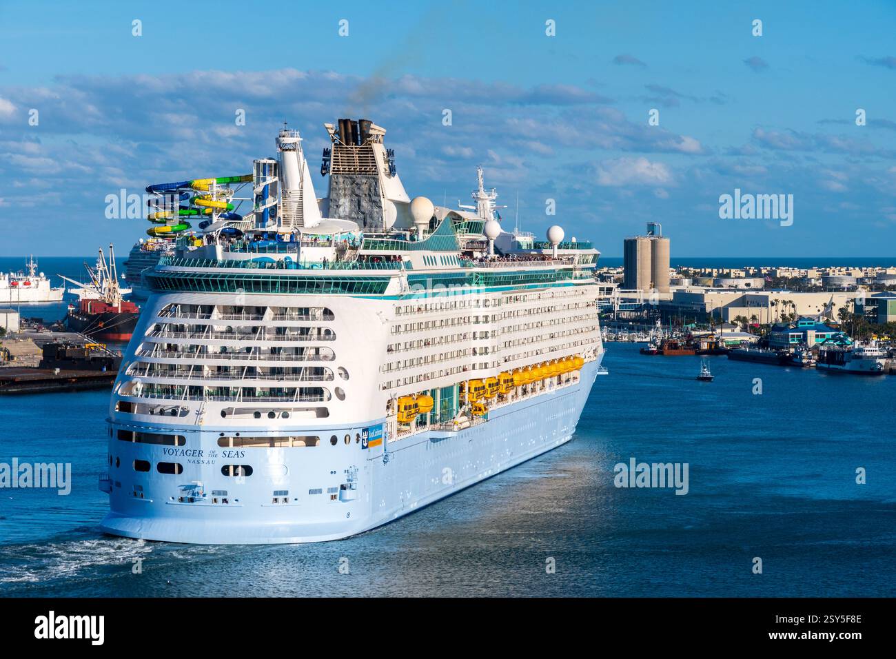 Port Canaveral Cruise Terminal Orlando Florida. Voyager of the Seas ...