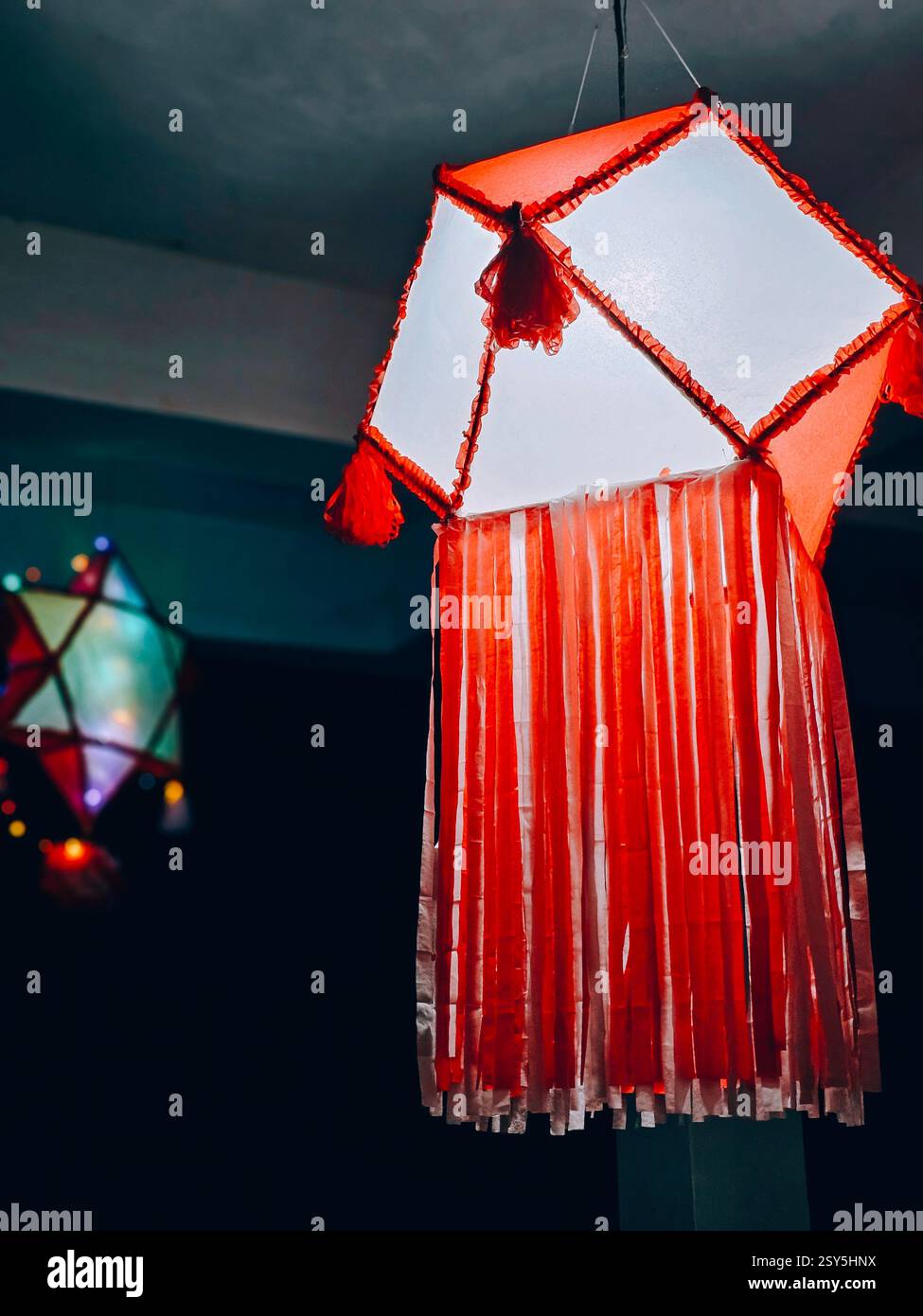Vesak festival hi-res stock photography and images - Alamy