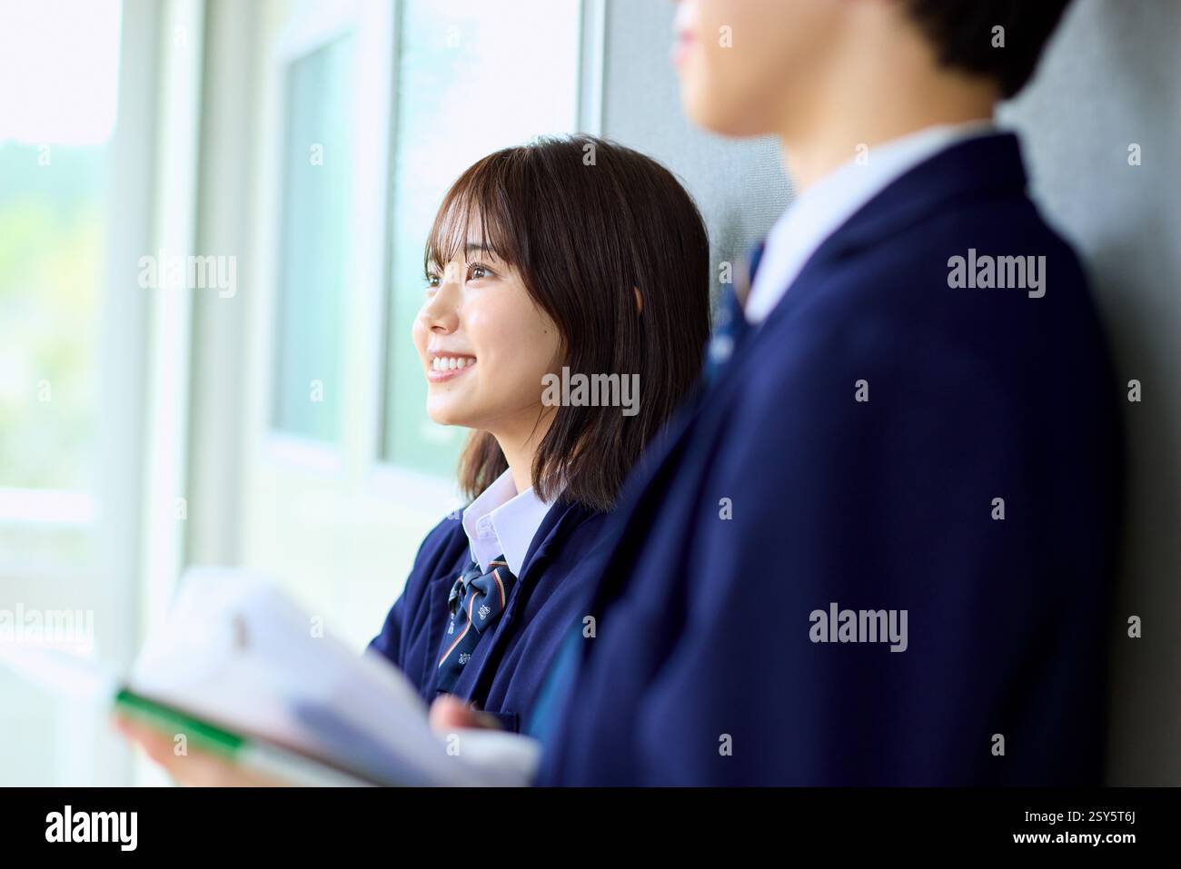 Japanese High School Students In Uniform Stock Photo - Alamy