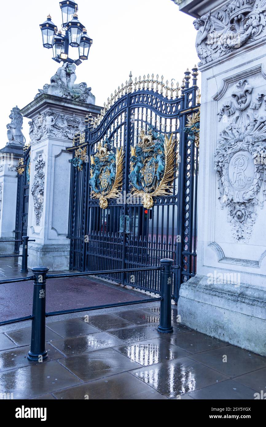January 15 2023. London, United Kingdom, Buckingham Palace, decorative ...